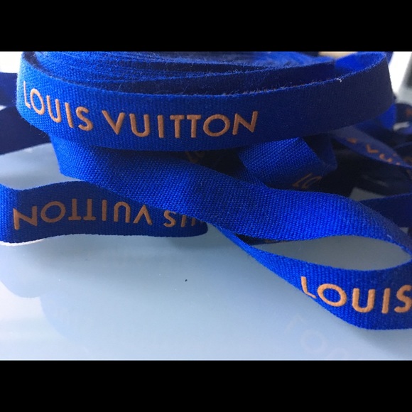 Louis Vuitton | Other | Louis Vuitton Authentic Classic Blue Ribbon 5 ...